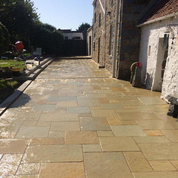 Tandur Yellow Antique Limestone Patio Paving Slabs Tumbled | Stone ...