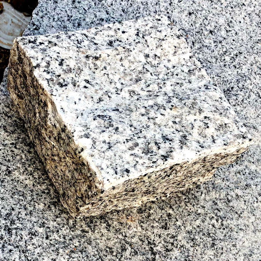 Silver Grey Granite Setts Cobbles Cropped 100x100x50 | Stone Paving Direct