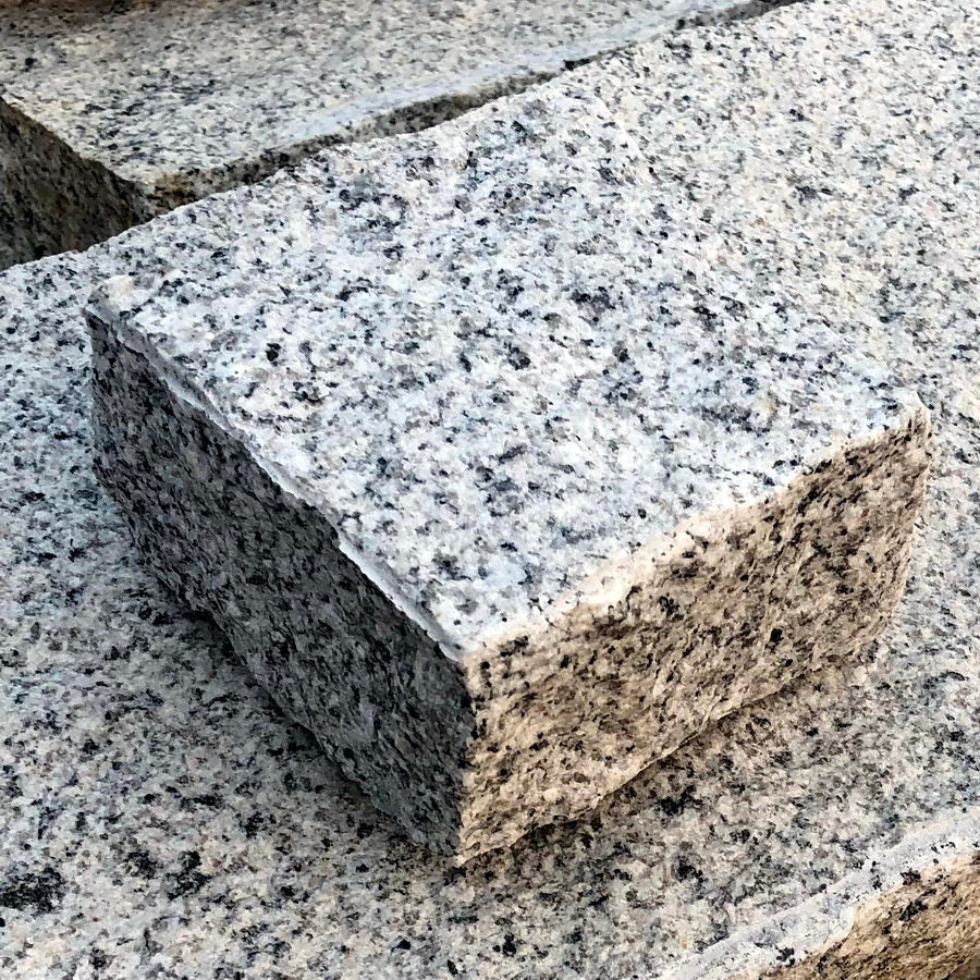 Silver Grey Granite Setts Cobbles Cropped 100x100x50 | Stone Paving Direct